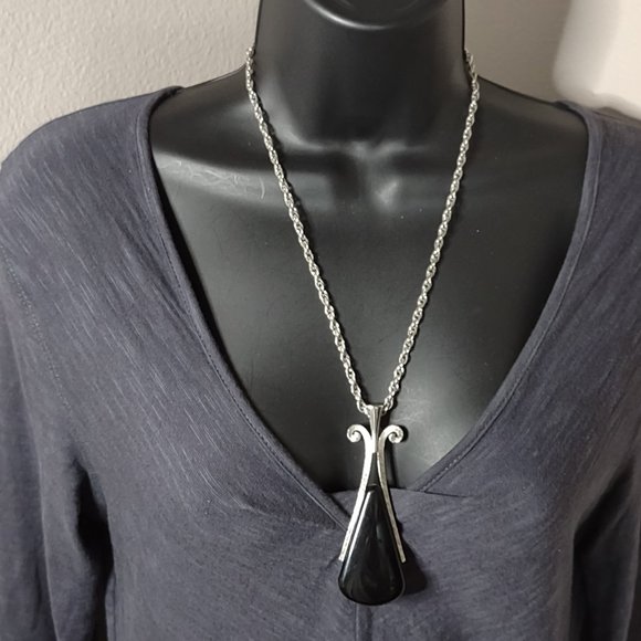 Avon | Jewelry | Large Black And Silver Tone Avon Pendant Necklace 25 ...